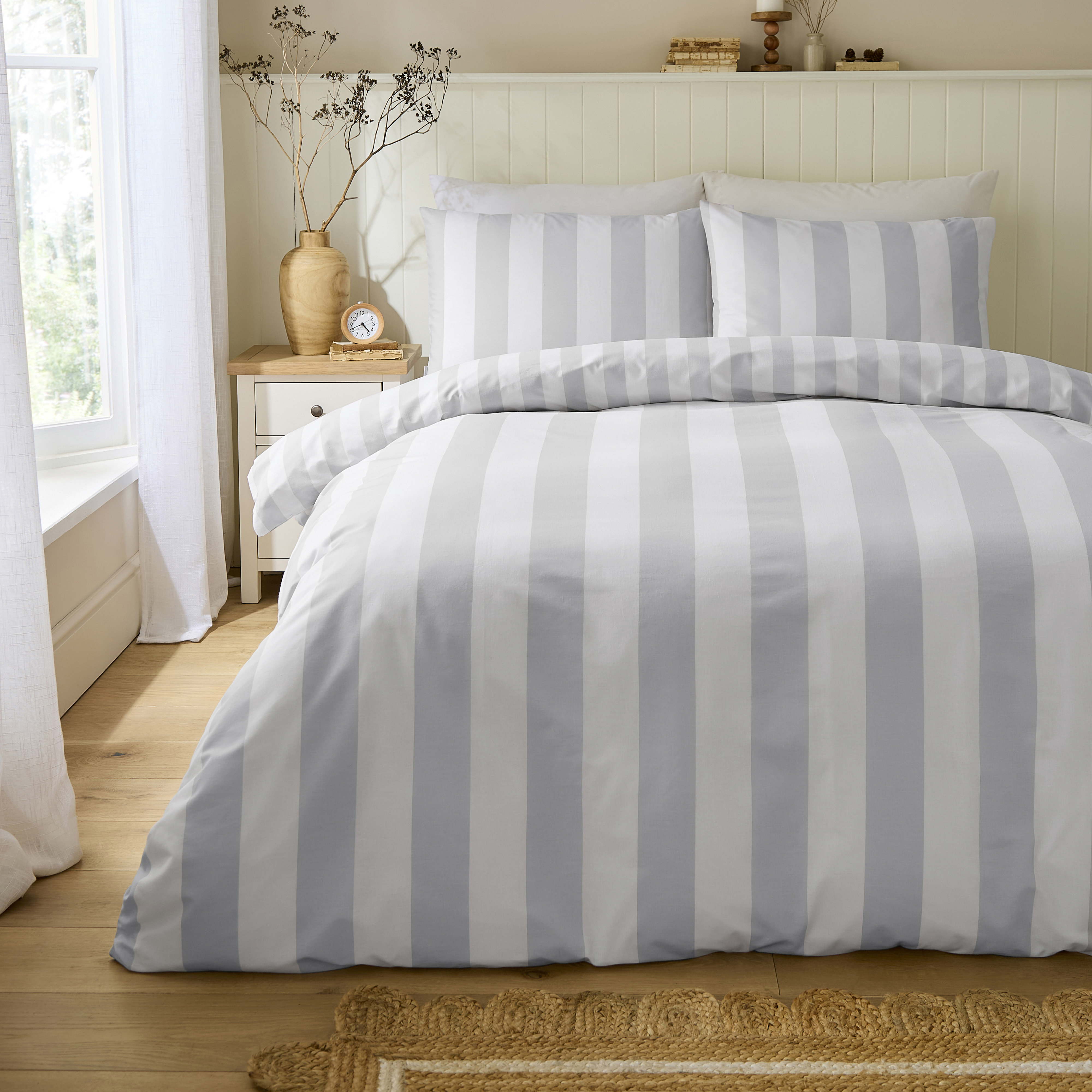 Cove Stripe Silver Reversible Duvet Cover Set
