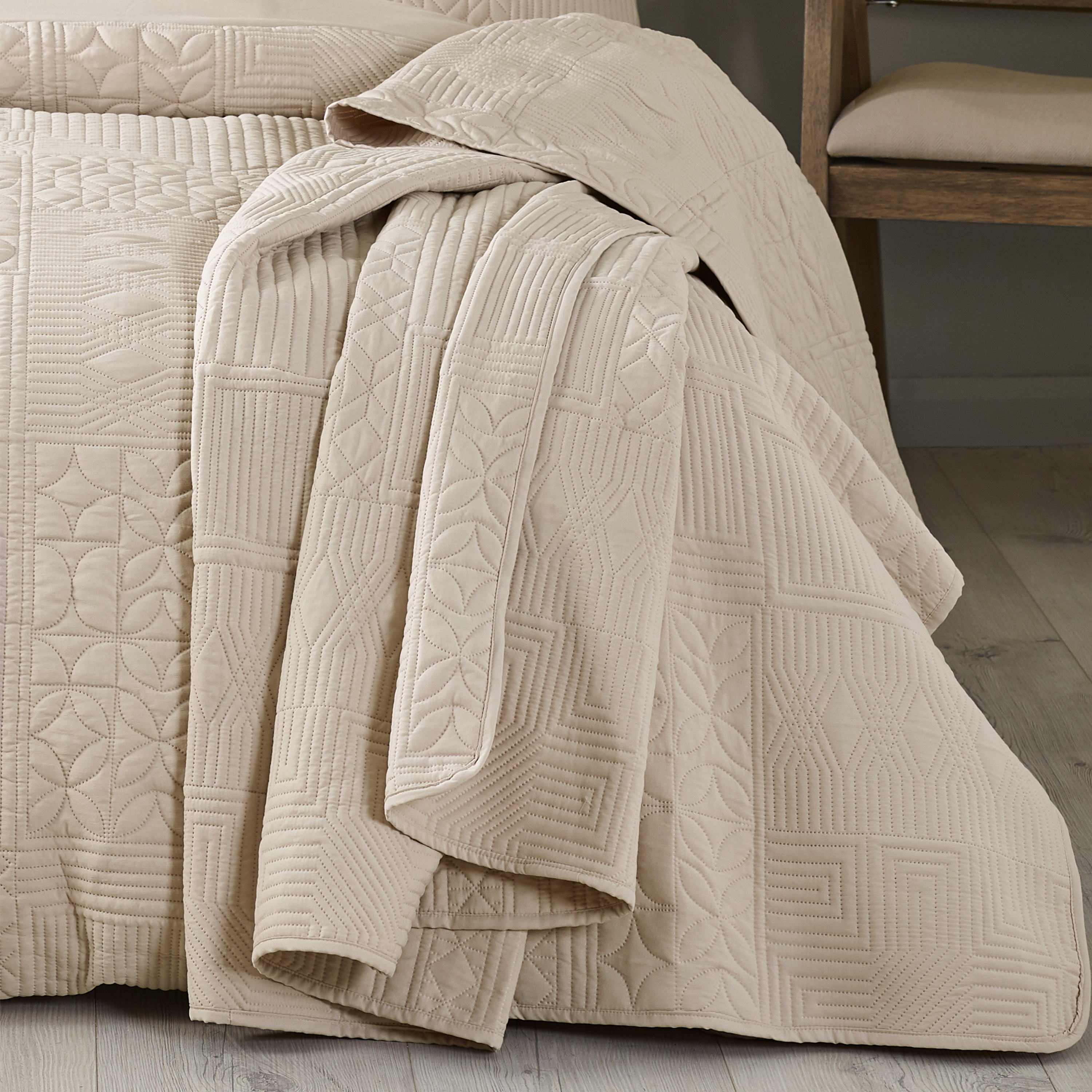 Folkstone Geo Brown Bedspread 220X230 | MFI