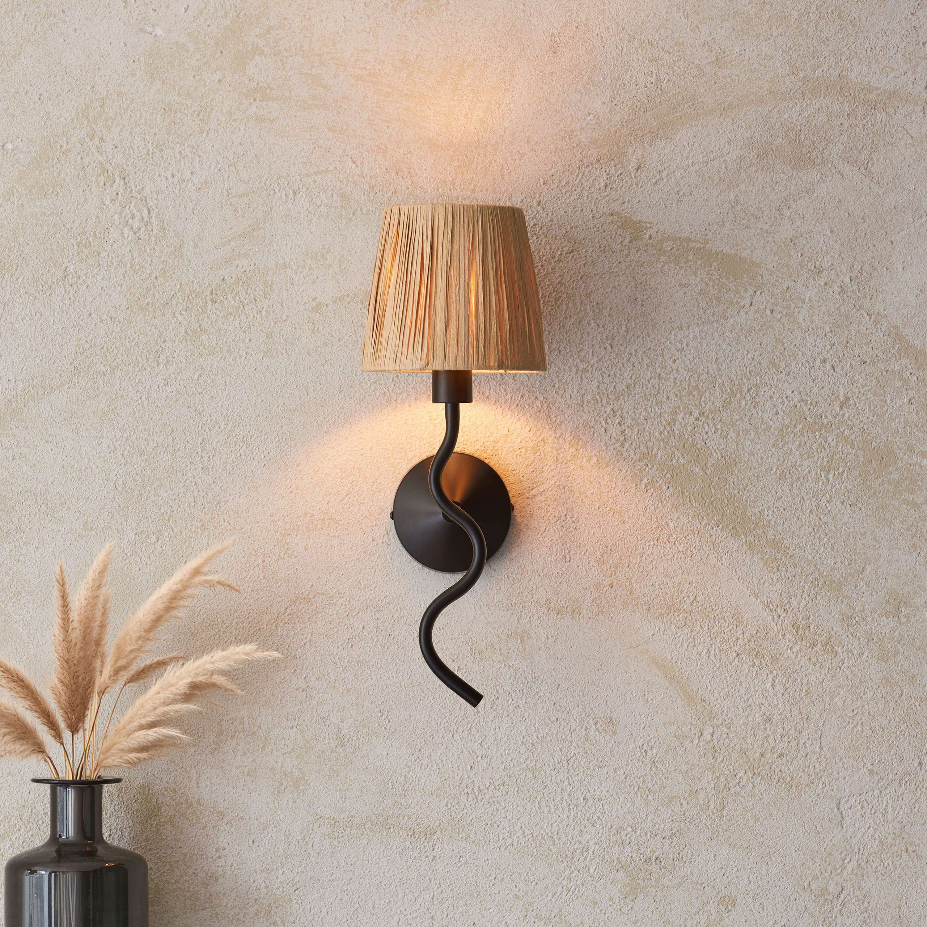 Priya Black Wall Light | MFI